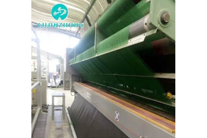 artificial-grass-tufting-machine